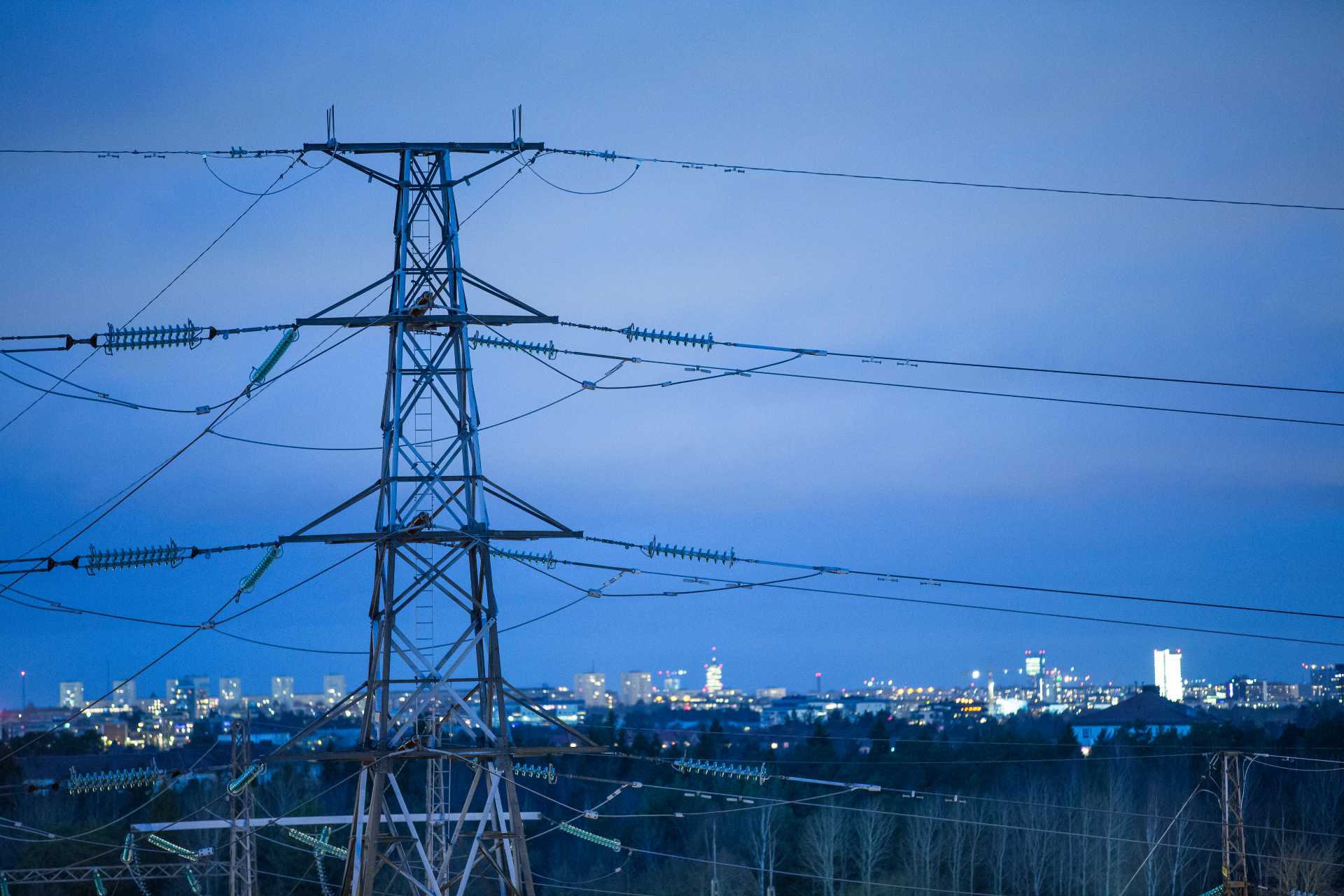 Högre kapacitet i Svenska Kraftnäts ledningar - Branschaktuellt®