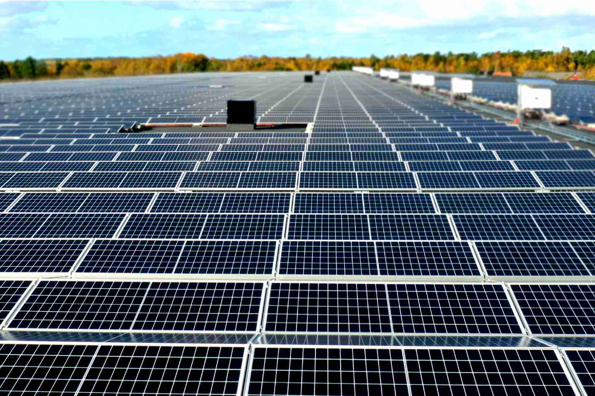 Soltech tecknar avtal med Logicenters - Branschaktuellt®