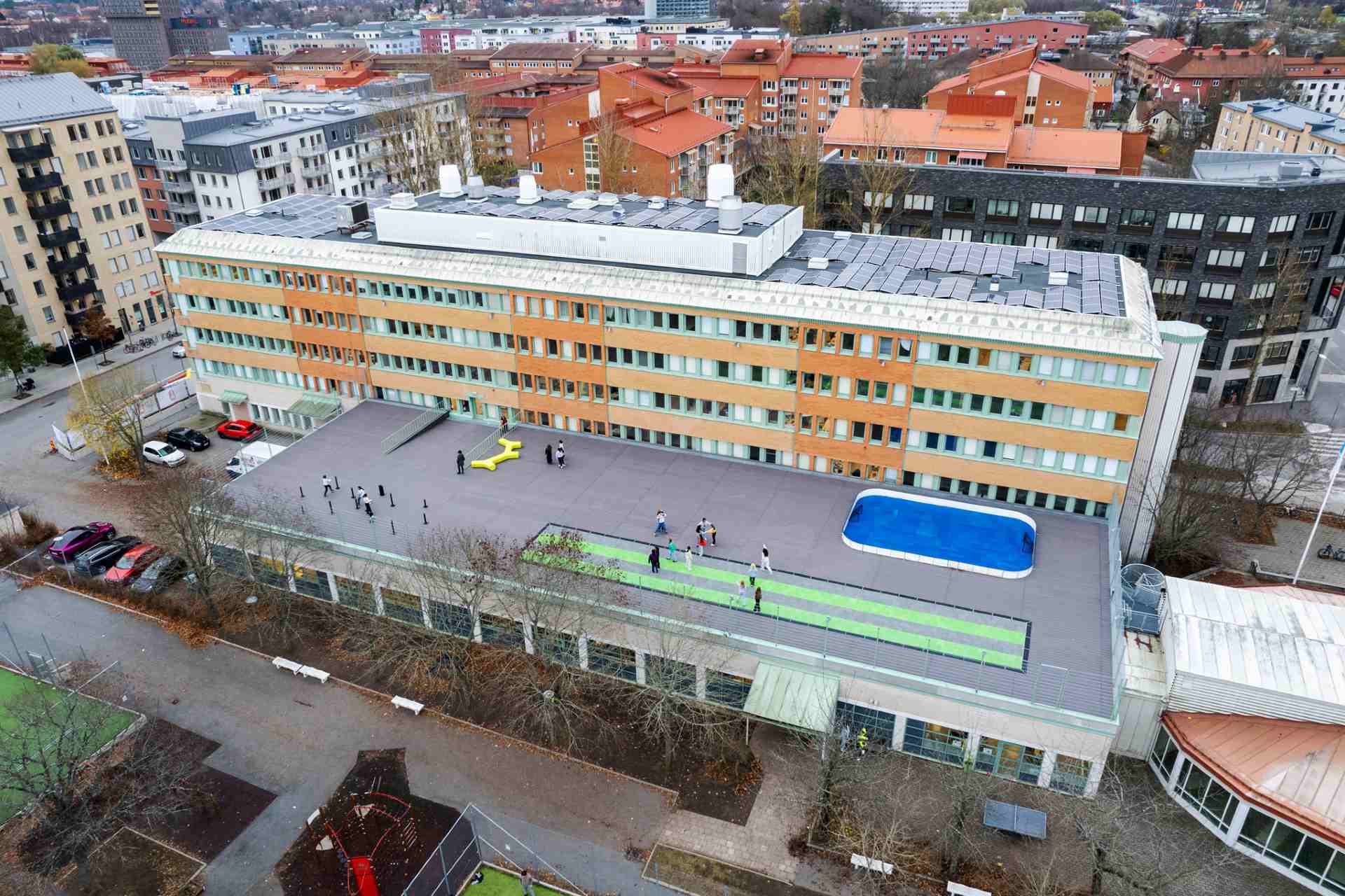 Stenvalvet skapar ny skolgård på taket - Branschaktuellt®