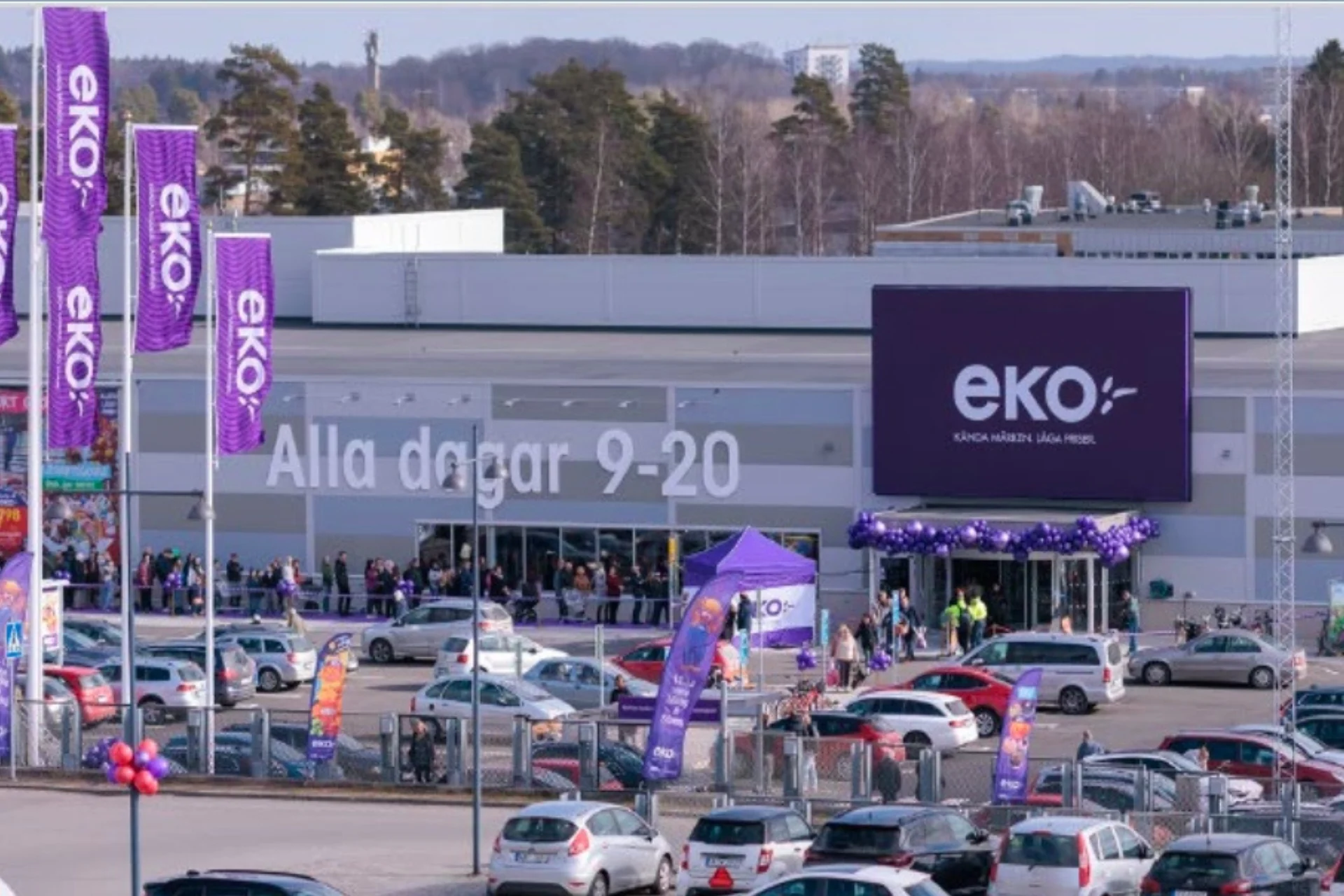 Köper varuhus från konkurrenten - för 158 miljoner - Branschaktuellt®